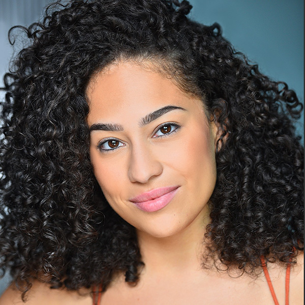 Glenís Hunter | Latino Film Institute